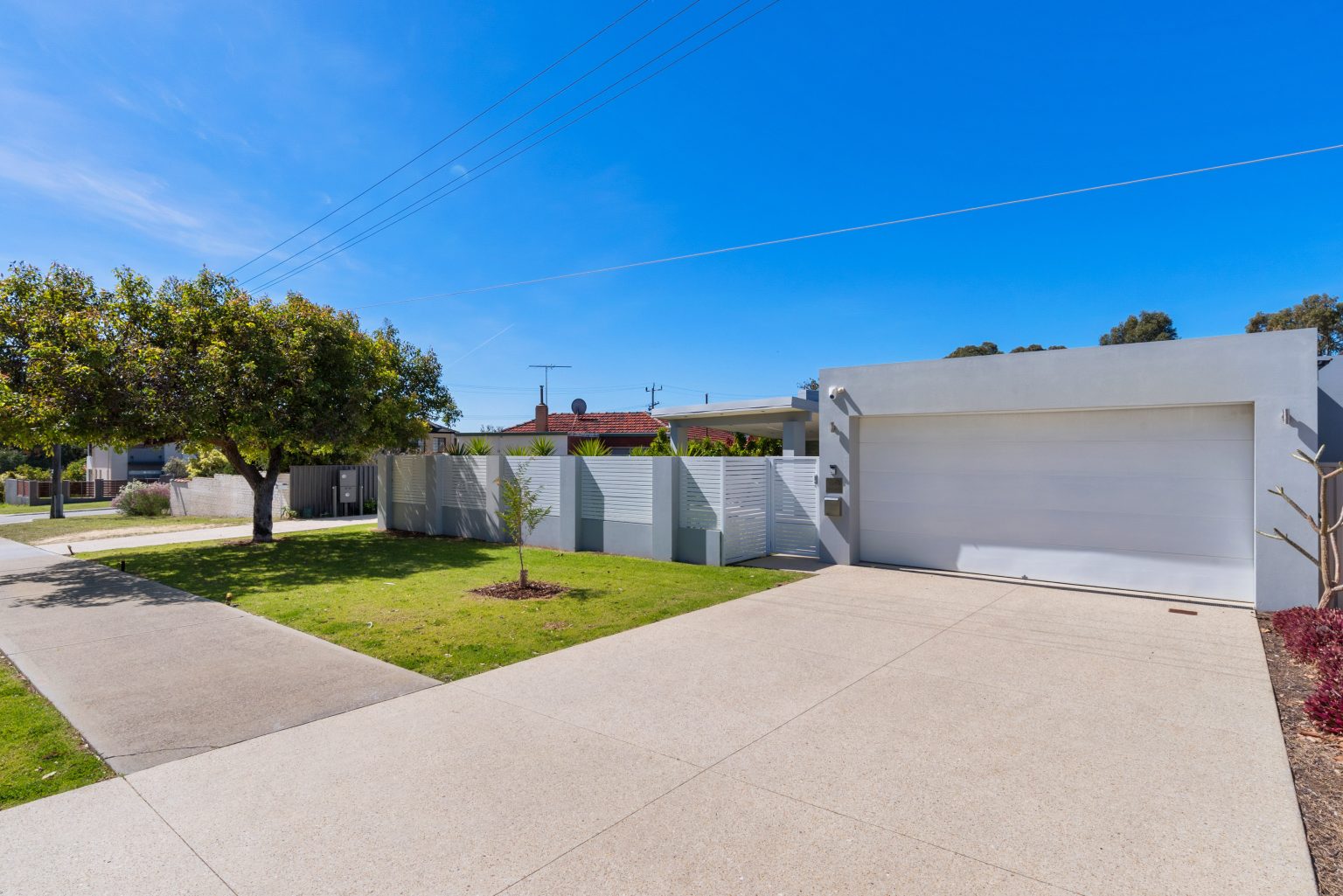 House Behind House | Plunkett Homes