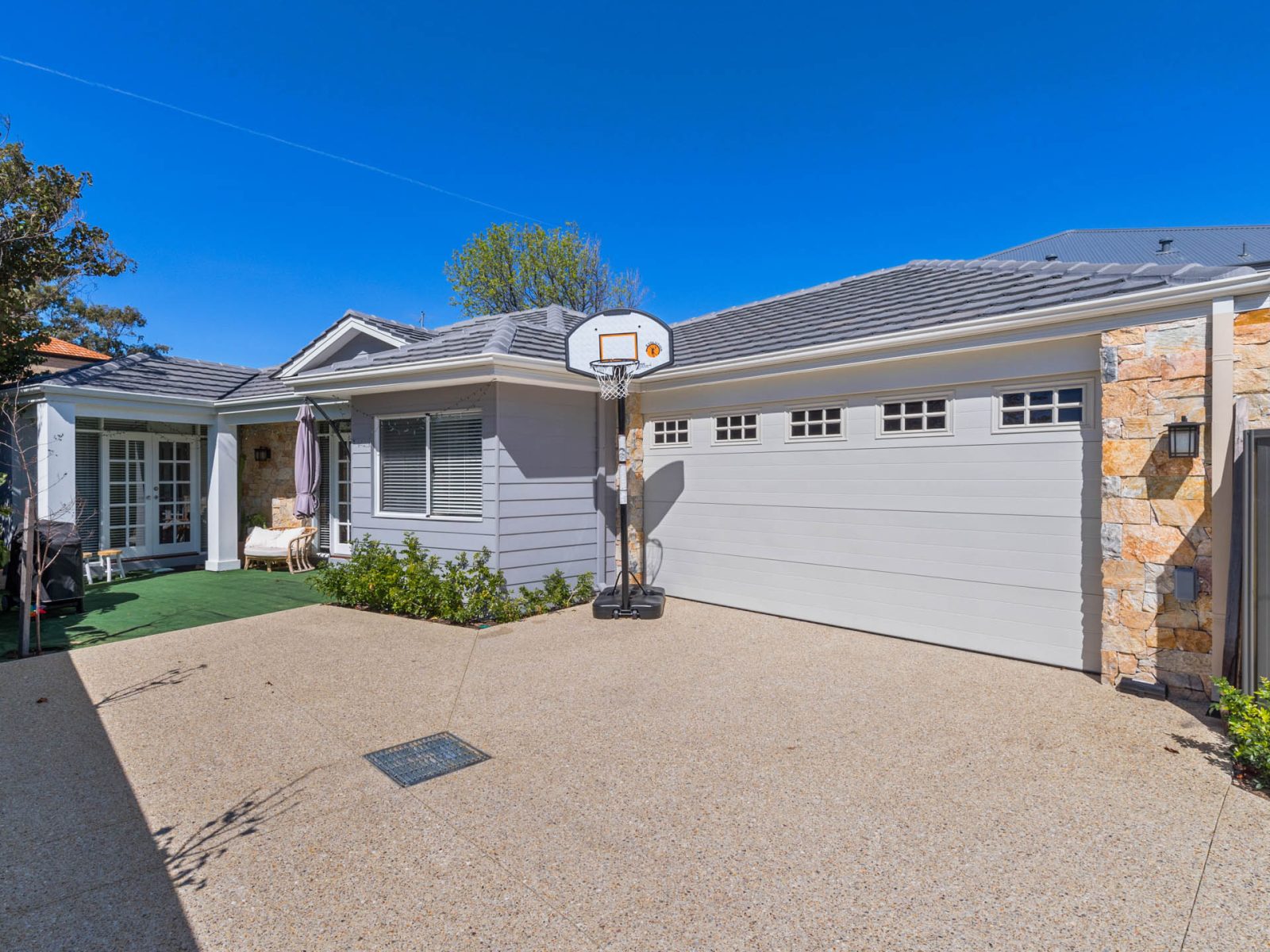 House Behind House | Plunkett Homes