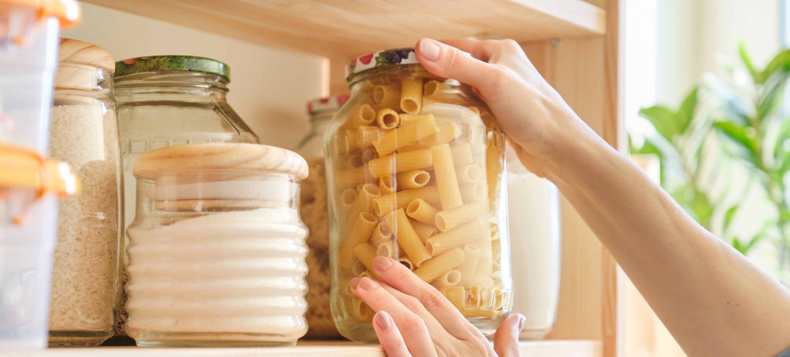 6 Must-Have Features for Contemporary House Design | Plunkett Homes